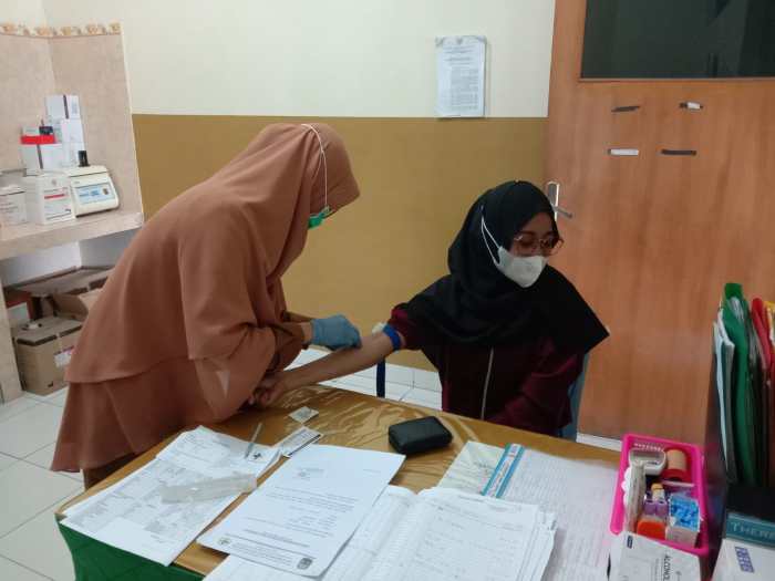 Mengenal Berbagai Tes Kesehatan Reproduksi Wanita - Undang.cc